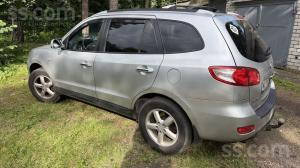 Pelēks Hyundai Santa Fe 2007 Jūrmala, ar dzinēja tilpumu 2.20 L un nobraukumu 308 tūkst. km par 3400 €, foto  vietnē AUTOMOTO.COM.LV