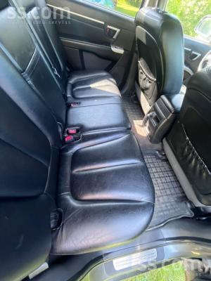 Pelēks Hyundai Santa Fe 2007 Rīga, ar dzinēja tilpumu 2.20 L un nobraukumu 321 tūkst. km par 3100 €, foto 5 vietnē AUTOMOTO.COM.LV