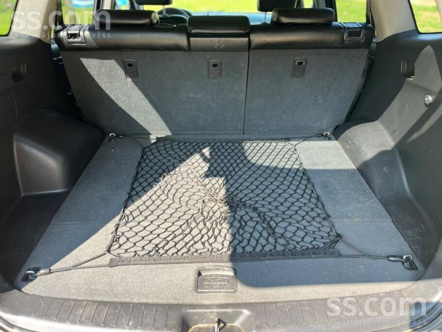 Pelēks Hyundai Santa Fe 2007 Rīga, ar dzinēja tilpumu 2.20 L un nobraukumu 321 tūkst. km par 3100 €, foto 8 vietnē AUTOMOTO.COM.LV