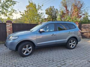 Pelēks Hyundai Santa Fe 2007 Rīga, ar dzinēja tilpumu 2.20 L un nobraukumu 198 tūkst. km par 3400 €, foto 9 vietnē AUTOMOTO.COM.LV