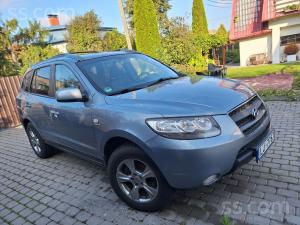 Grey Hyundai Santa Fe 2007 in Riga, with an engine capacity of 2.20 L and mileage of 198 thousand km for 3400 €, photo 11 on AUTOMOTO.COM.LV