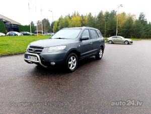 Pelēks Hyundai Santa Fe 2007 Tallina, ar dzinēja tilpumu 2.20 L un nobraukumu 421 tūkst. km par 1799 €, foto  vietnē AUTOMOTO.COM.LV