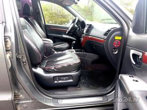 Pelēks Hyundai Santa Fe 2007 Tallina, ar dzinēja tilpumu 2.20 L un nobraukumu 421 tūkst. km par 1799 €, foto 10 vietnē AUTOMOTO.COM.LV