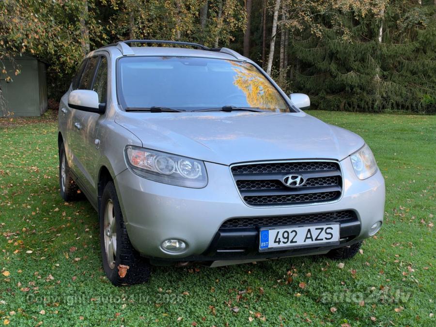 Grey Hyundai Santa Fe 2007 in Tallinn, with an engine capacity of 2.70 L and mileage of 178 thousand km for 3999 €, photo 14 on AUTOMOTO.COM.LV