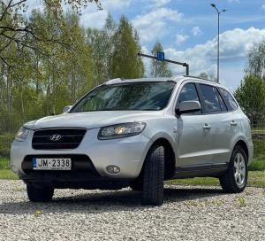 Grey Hyundai Santa Fe 2008 in Jelgava, with an engine capacity of 2.20 L and mileage of 0 thousand km for 5800 €, photo 2 on AUTOMOTO.COM.LV