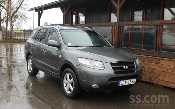 Pelēks Hyundai Santa Fe 2008 Rīga, ar dzinēja tilpumu 2.20 L un nobraukumu 0 tūkst. km par 3150 €, foto 5 vietnē AUTOMOTO.COM.LV