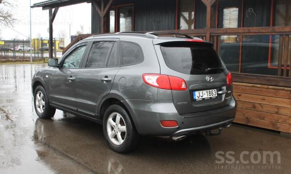 Pelēks Hyundai Santa Fe 2008 Rīga, ar dzinēja tilpumu 2.20 L un nobraukumu 0 tūkst. km par 3150 €, foto 10 vietnē AUTOMOTO.COM.LV