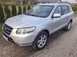 Pelēks Hyundai Santa Fe 2008 Alīta, ar dzinēja tilpumu 2.19 L un nobraukumu 268 tūkst. km par 3500 €, foto  vietnē AUTOMOTO.COM.LV