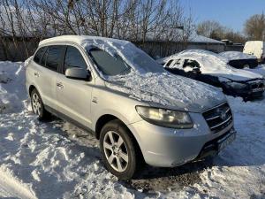 Grey Hyundai Santa Fe 2008 in Klaipeda, with an engine capacity of 2.19 L and mileage of 260 thousand km for 1999 €, photo 2 on AUTOMOTO.COM.LV