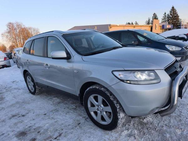 Pelēks Hyundai Santa Fe 2009 Tauragė, ar dzinēja tilpumu 2.19 L un nobraukumu 268 tūkst. km par 4600 €, foto 2 vietnē AUTOMOTO.COM.LV