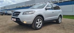 Grey Hyundai Santa Fe 2009 in Riga, with an engine capacity of 2.20 L and mileage of 224 thousand km for 6750 €, photo  on AUTOMOTO.COM.LV