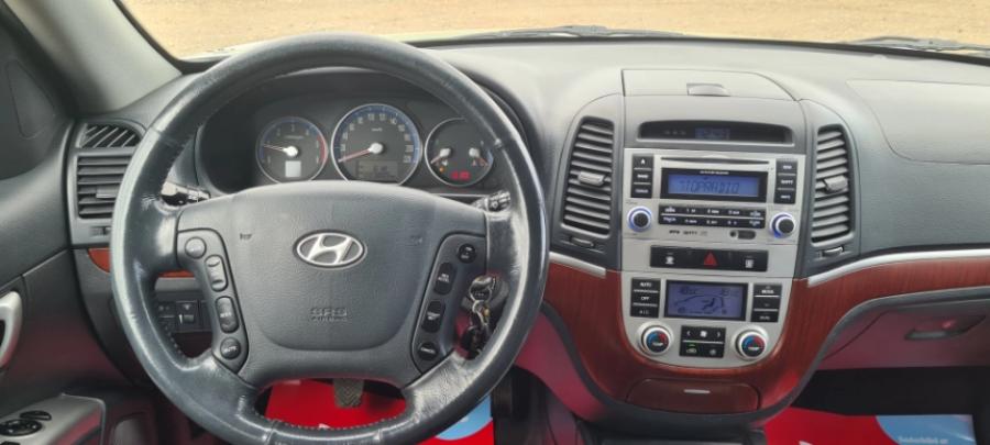 Серый Хендай Санта Фе 2009 в Рига, объемом двигателя 2.20 л и пробегом 224 тыс. км за 6750 €, фото 11 на AUTOMOTO.COM.LV