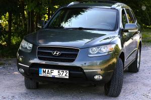 Pelēks Hyundai Santa Fe 2009 Kretinga, ar dzinēja tilpumu 2.20 L un nobraukumu 296 tūkst. km par 4199 €, foto 4 vietnē AUTOMOTO.COM.LV