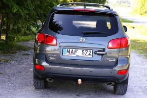 Pelēks Hyundai Santa Fe 2009 Kretinga, ar dzinēja tilpumu 2.20 L un nobraukumu 296 tūkst. km par 4199 €, foto 7 vietnē AUTOMOTO.COM.LV
