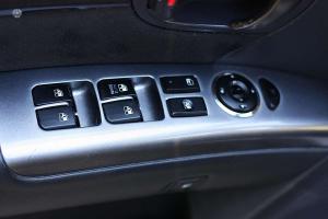 Pelēks Hyundai Santa Fe 2009 Kretinga, ar dzinēja tilpumu 2.20 L un nobraukumu 296 tūkst. km par 4199 €, foto 13 vietnē AUTOMOTO.COM.LV
