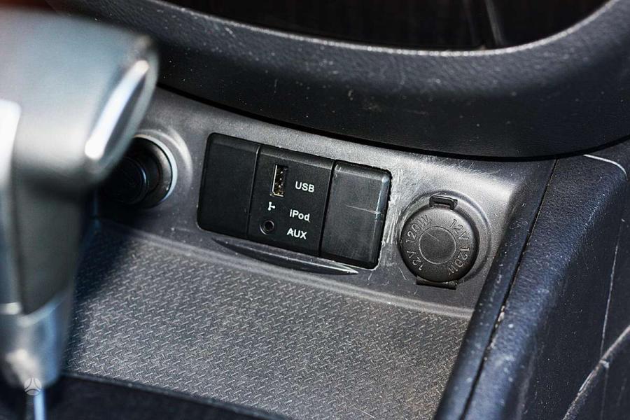 Pelēks Hyundai Santa Fe 2009 Kretinga, ar dzinēja tilpumu 2.20 L un nobraukumu 296 tūkst. km par 4199 €, foto 24 vietnē AUTOMOTO.COM.LV