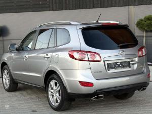Pelēks Hyundai Santa Fe 2010 Šauļi, ar dzinēja tilpumu 2.20 L un nobraukumu 205 tūkst. km par 6950 €, foto 7 vietnē AUTOMOTO.COM.LV