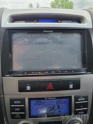 Grey Hyundai Santa Fe 2010 in Ventspils, with an engine capacity of 2.20 L and mileage of 311 thousand km for 4900 €, photo 15 on AUTOMOTO.COM.LV