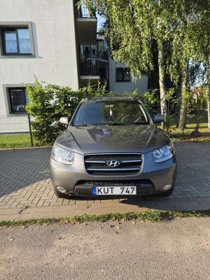 Pelēks Hyundai Santa Fe 2010 Klaipėda, ar dzinēja tilpumu 2.19 L un nobraukumu 222 tūkst. km par 4400 €, foto 6 vietnē AUTOMOTO.COM.LV