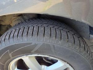 Pelēks Hyundai Santa Fe 2010 Klaipėda, ar dzinēja tilpumu 2.19 L un nobraukumu 222 tūkst. km par 4400 €, foto 13 vietnē AUTOMOTO.COM.LV