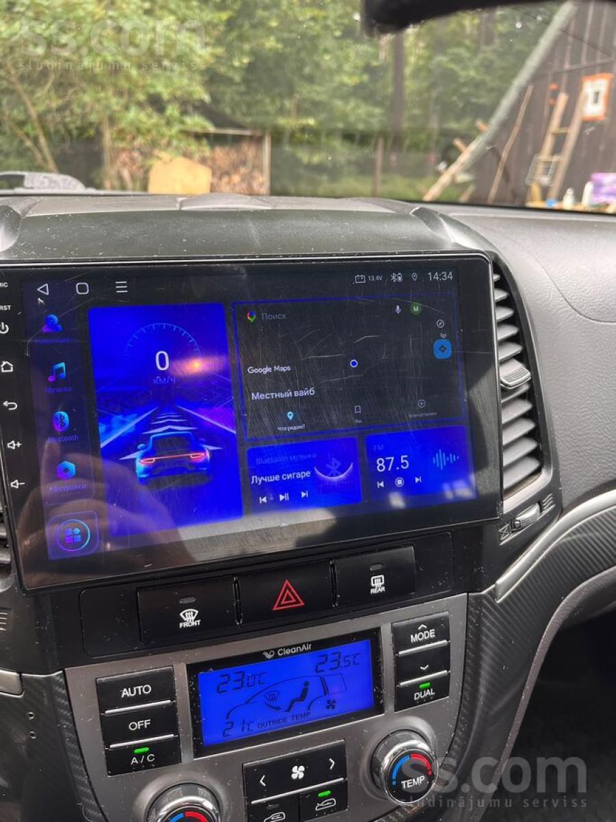 Pelēks Hyundai Santa Fe 2010 Liepāja, ar dzinēja tilpumu 2.20 L un nobraukumu 139 tūkst. km par 6500 €, foto 11 vietnē AUTOMOTO.COM.LV