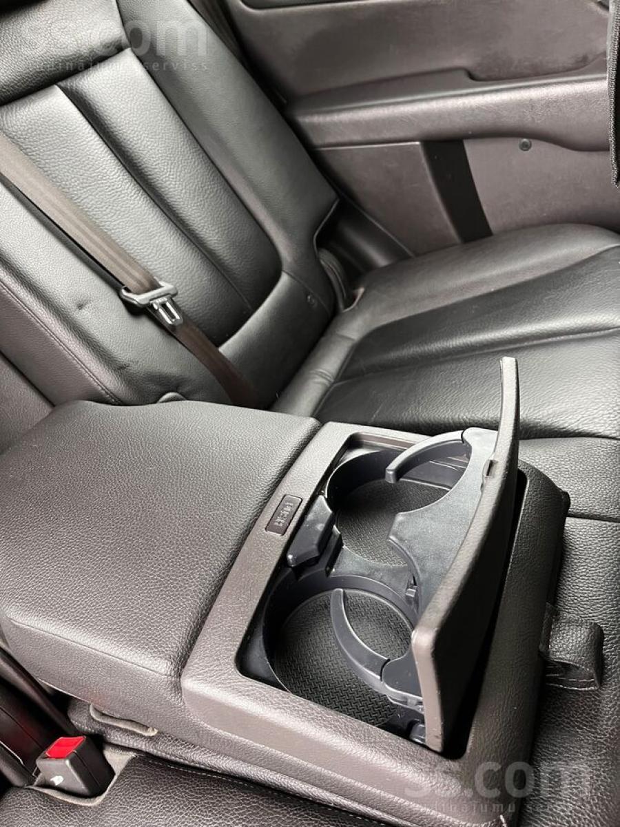 Pelēks Hyundai Santa Fe 2010 Liepāja, ar dzinēja tilpumu 2.20 L un nobraukumu 139 tūkst. km par 6500 €, foto 16 vietnē AUTOMOTO.COM.LV