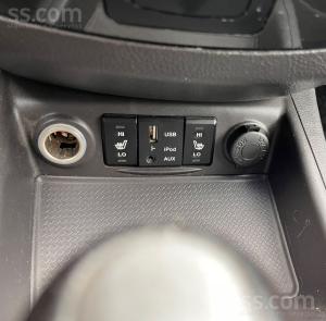 Pelēks Hyundai Santa Fe 2010 Liepāja, ar dzinēja tilpumu 2.20 L un nobraukumu 139 tūkst. km par 6500 €, foto 22 vietnē AUTOMOTO.COM.LV