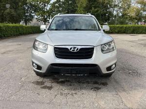 Pelēks Hyundai Santa Fe 2010 Kelmė, ar dzinēja tilpumu 2.20 L un nobraukumu 232 tūkst. km par 5700 €, foto 4 vietnē AUTOMOTO.COM.LV