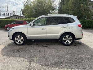 Pelēks Hyundai Santa Fe 2010 Kelmė, ar dzinēja tilpumu 2.20 L un nobraukumu 232 tūkst. km par 5700 €, foto 6 vietnē AUTOMOTO.COM.LV