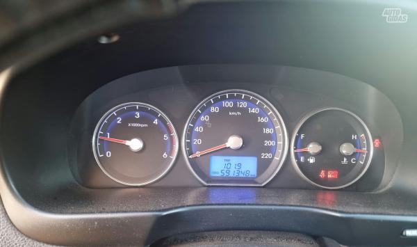 Pelēks Hyundai Santa Fe 2011 Viļņa, ar dzinēja tilpumu 2.20 L un nobraukumu 562 tūkst. km par 4000 €, foto 11 vietnē AUTOMOTO.COM.LV
