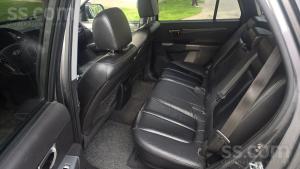Grey Hyundai Santa Fe 2011 in Riga, with an engine capacity of 2.20 L and mileage of 251 thousand km for 5800 €, photo 11 on AUTOMOTO.COM.LV