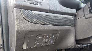 Grey Hyundai Santa Fe 2011 in Riga, with an engine capacity of 2.20 L and mileage of 251 thousand km for 5800 €, photo 15 on AUTOMOTO.COM.LV