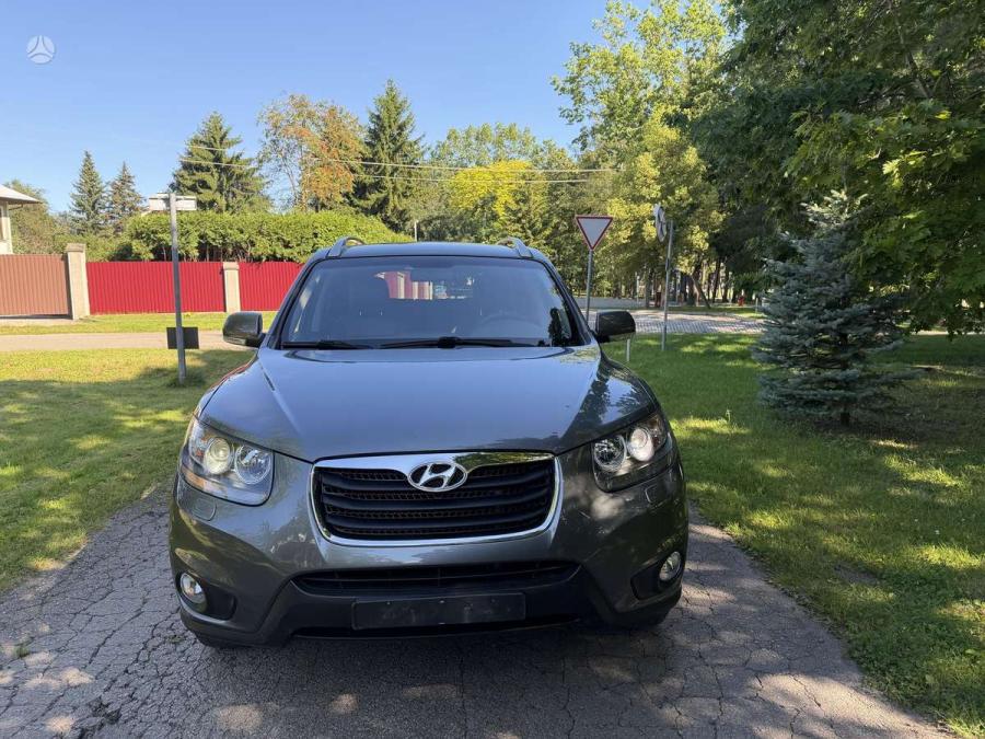 Pelēks Hyundai Santa Fe 2011 Kauņa, ar dzinēja tilpumu 2.20 L un nobraukumu 248 tūkst. km par 6750 €, foto 9 vietnē AUTOMOTO.COM.LV