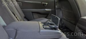 Pelēks Hyundai Santa Fe 2011 Rīga, ar dzinēja tilpumu 2.40 L un nobraukumu 275 tūkst. km par 4100 €, foto 11 vietnē AUTOMOTO.COM.LV