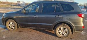 Pelēks Hyundai Santa Fe 2011 Viļņa, ar dzinēja tilpumu 2.20 L un nobraukumu 592 tūkst. km par 4300 €, foto 8 vietnē AUTOMOTO.COM.LV