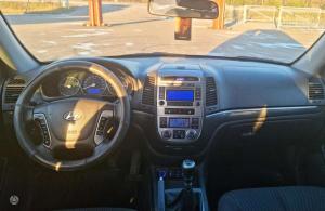 Pelēks Hyundai Santa Fe 2011 Viļņa, ar dzinēja tilpumu 2.20 L un nobraukumu 592 tūkst. km par 4300 €, foto 9 vietnē AUTOMOTO.COM.LV