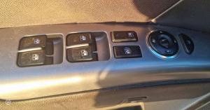 Pelēks Hyundai Santa Fe 2011 Viļņa, ar dzinēja tilpumu 2.20 L un nobraukumu 592 tūkst. km par 4300 €, foto 16 vietnē AUTOMOTO.COM.LV