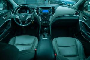 Pelēks Hyundai Santa Fe 2012 Liepāja, ar dzinēja tilpumu 2.40 L un nobraukumu 146 tūkst. km par 9800 €, foto 8 vietnē AUTOMOTO.COM.LV