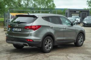 Grey Hyundai Santa Fe 2012 in Riga, with an engine capacity of 2.40 L and mileage of 146 thousand km for 11200 €, photo 13 on AUTOMOTO.COM.LV