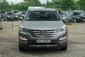 Grey Hyundai Santa Fe 2012 in Riga, with an engine capacity of 2.40 L and mileage of 146 thousand km for 11200 €, photo 18 on AUTOMOTO.COM.LV