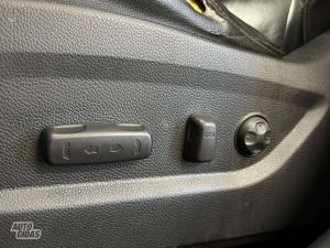 Grey Hyundai Santa Fe 2012 in Aukstieji Rusokai, with an engine capacity of 2.20 L and mileage of 225 thousand km for 9900 €, photo 19 on AUTOMOTO.COM.LV