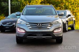 Pelēks Hyundai Santa Fe 2012 Jelgava, ar dzinēja tilpumu 2.20 L un nobraukumu 0 tūkst. km par 10750 €, foto 3 vietnē AUTOMOTO.COM.LV