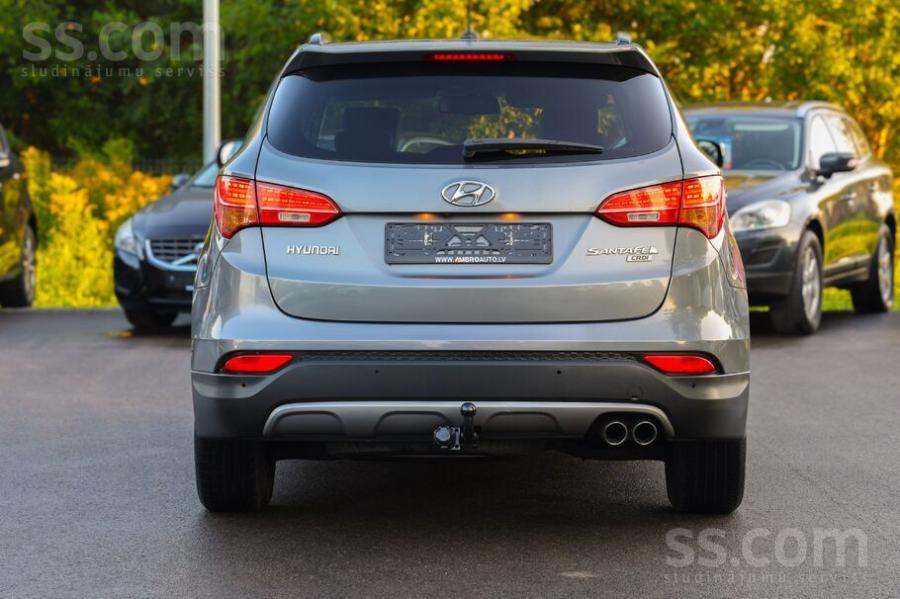 Pelēks Hyundai Santa Fe 2012 Jelgava, ar dzinēja tilpumu 2.20 L un nobraukumu 0 tūkst. km par 10750 €, foto 6 vietnē AUTOMOTO.COM.LV