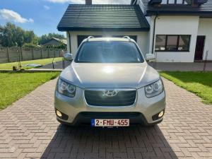 Pelēks Hyundai Santa Fe 2012 Šauļi, ar dzinēja tilpumu 2.00 L un nobraukumu 238 tūkst. km par 6350 €, foto 4 vietnē AUTOMOTO.COM.LV