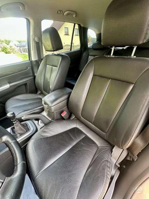 Pelēks Hyundai Santa Fe 2012 Šauļi, ar dzinēja tilpumu 2.00 L un nobraukumu 238 tūkst. km par 6350 €, foto 16 vietnē AUTOMOTO.COM.LV
