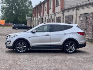 Pelēks Hyundai Santa Fe 2013 Kretinga, ar dzinēja tilpumu 2.00 L un nobraukumu 180 tūkst. km par 8500 €, foto 6 vietnē AUTOMOTO.COM.LV