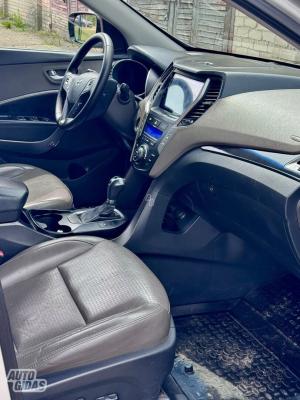 Pelēks Hyundai Santa Fe 2013 Kretinga, ar dzinēja tilpumu 2.00 L un nobraukumu 180 tūkst. km par 8500 €, foto 12 vietnē AUTOMOTO.COM.LV