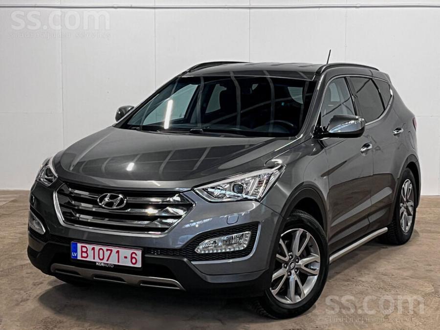 Pelēks Hyundai Santa Fe 2013 Jūrmala, ar dzinēja tilpumu 2.40 L un nobraukumu 198 tūkst. km par 11750 €, foto 1 vietnē AUTOMOTO.COM.LV