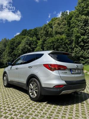 Pelēks Hyundai Santa Fe 2013 Viļņa, ar dzinēja tilpumu 2.20 L un nobraukumu 281 tūkst. km par 8300 €, foto 5 vietnē AUTOMOTO.COM.LV