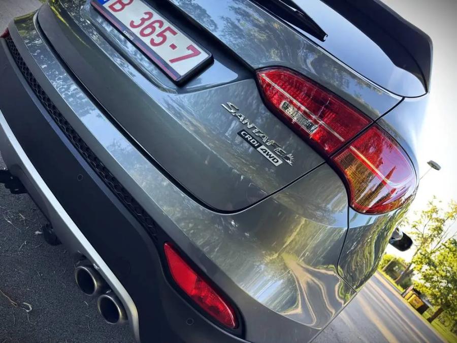 Pelēks Hyundai Santa Fe 2013 Jūrmala, ar dzinēja tilpumu 2.20 L un nobraukumu 168 tūkst. km par 9995 €, foto 12 vietnē AUTOMOTO.COM.LV